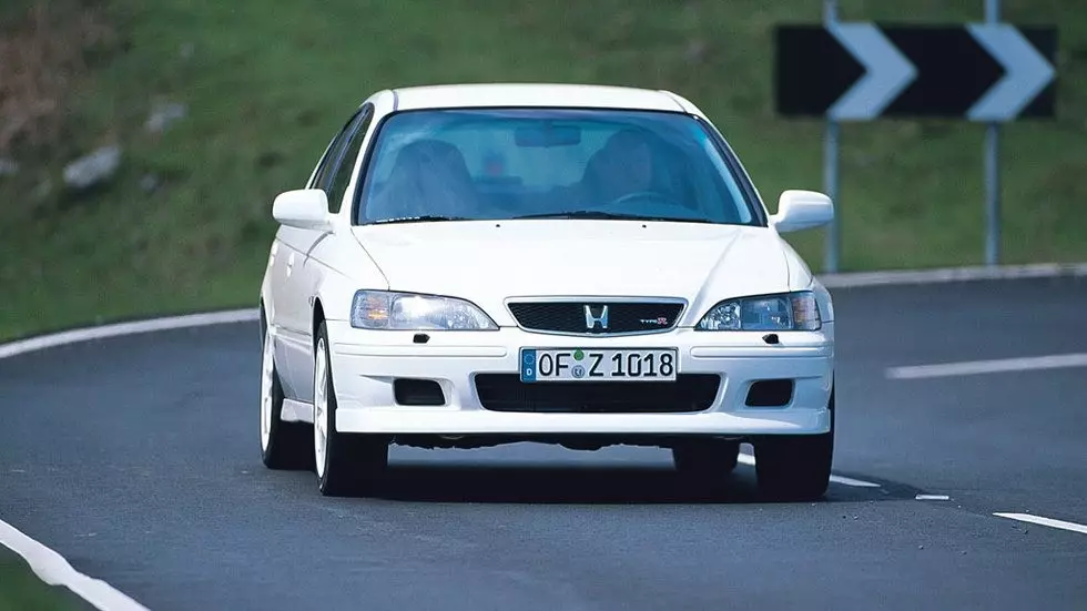 Op de foto: Honda Accord Type R '1999-2002