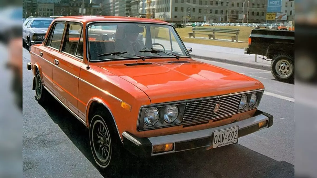 VAZ-2106 ve BMW 3 Serisi E21 karşılaştırın 23403_15