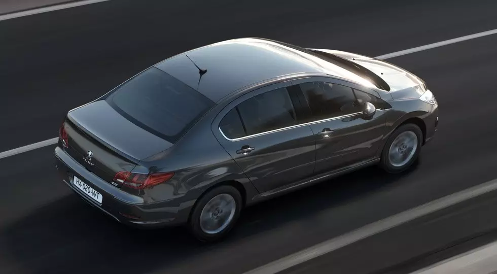 شعار سدان Peugeot 408 دوباره در عکس روشن شد 23451_8