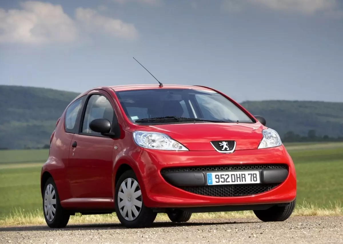 Peugeot-107_3D-4454_0.jpeg