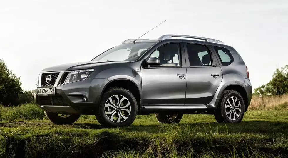 Kutengesa kweVakavandudzwa Nissan Terrano yakatanga muRussia 23497_6