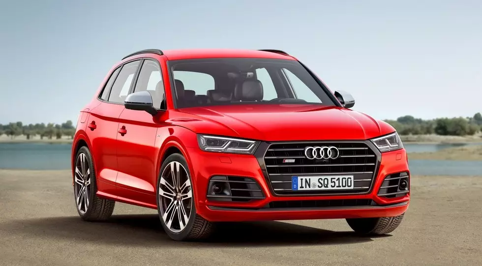 새로운 Audi SQ5의 알려진 시작 시간 러시아 판매 23541_1