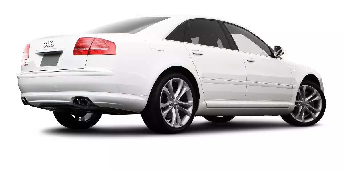 Audi A8 နှင့် S8 ပိုင်ရှင်များသည်ပန်းတစ်ခွက်ကိုဆုံးရှုံးနိုင်သည် 23628_5