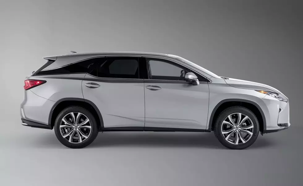 Syv Lexus RX L introduserte i Los Angeles 23751_2