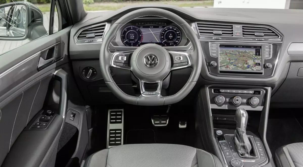 Volkswagen Tiguan အသစ်သည်ဥရောပတွင်ရောင်းအများဆုံးသော crossover ဖြစ်လာသည် 23759_3