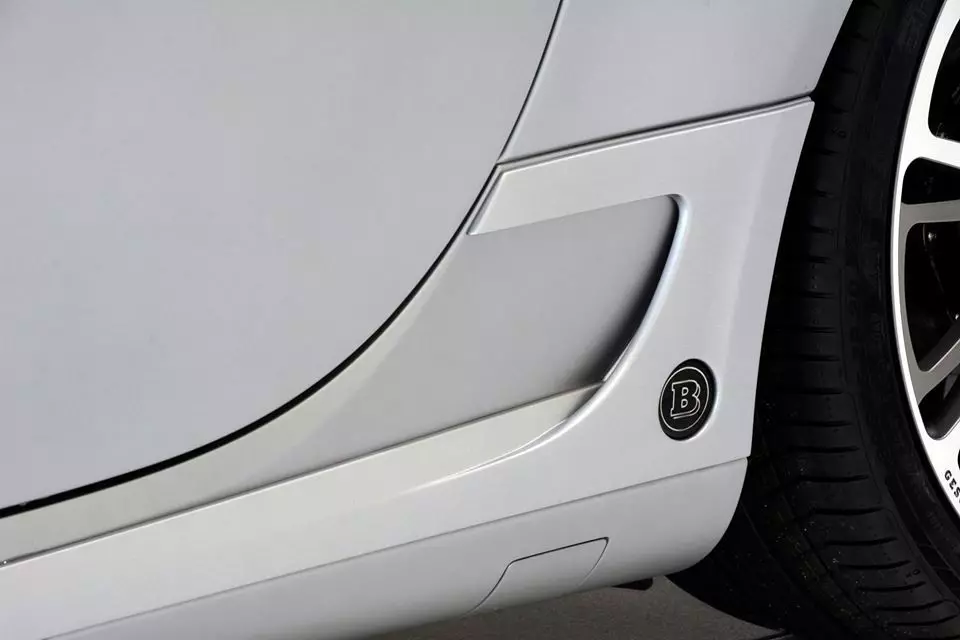 800 tikslų bandoje: Brabus Atelier patikslintas Mercedes-AMG SL65 23835_9