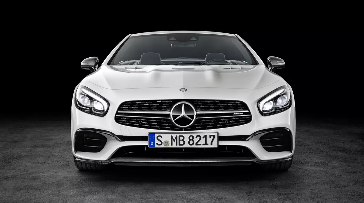 Mercedes-Benz SL a déclassifié à la première 23837_1