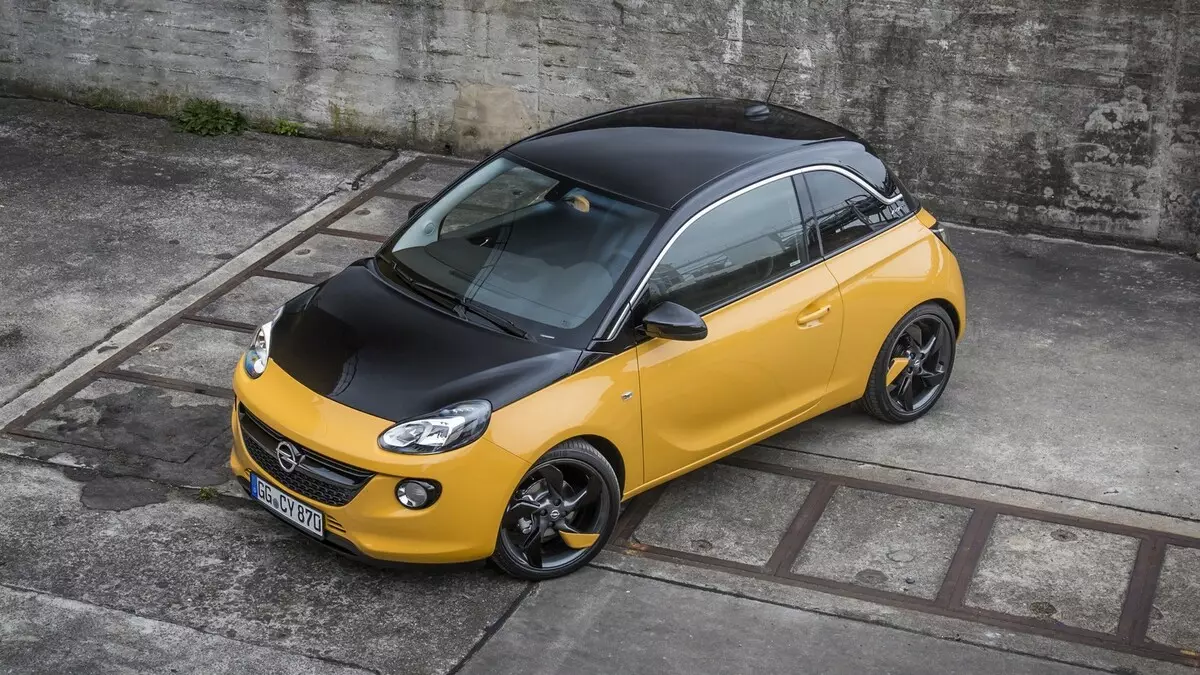 Opel Adam Black Jack