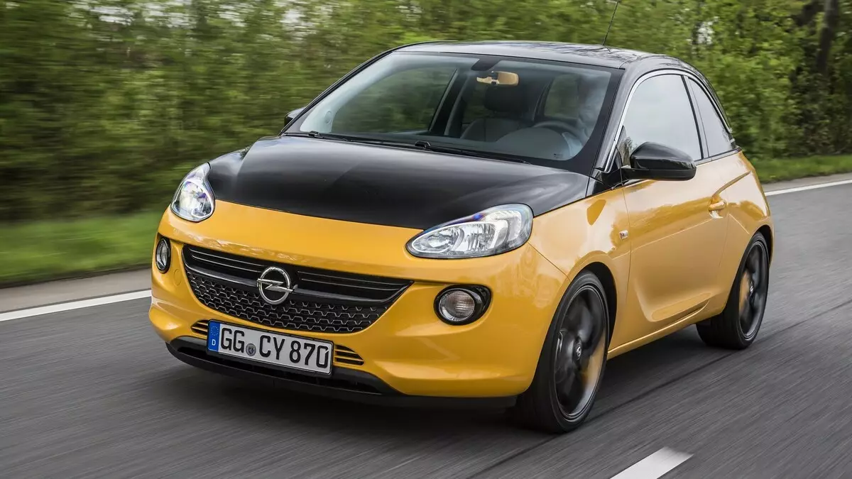 Opel Adam Black Jack