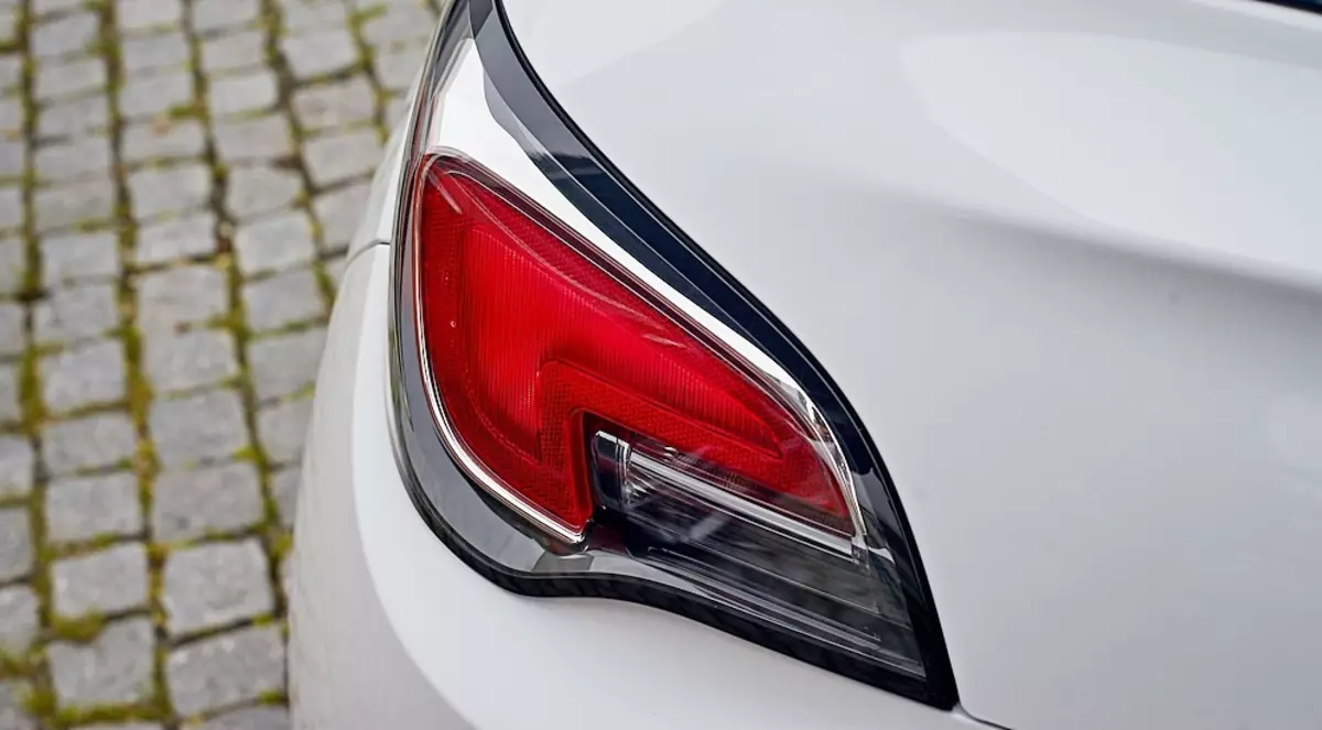 I-Test Drive Opel Adam: Impendulo Engahlelekile Presetarians 23856_17