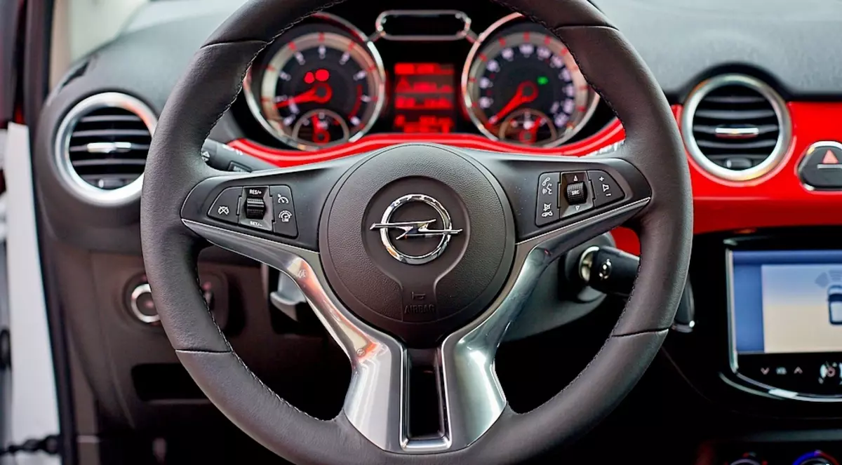 Test Drive Opel Adam: Proletarianina tsy ara-potoana 23856_36