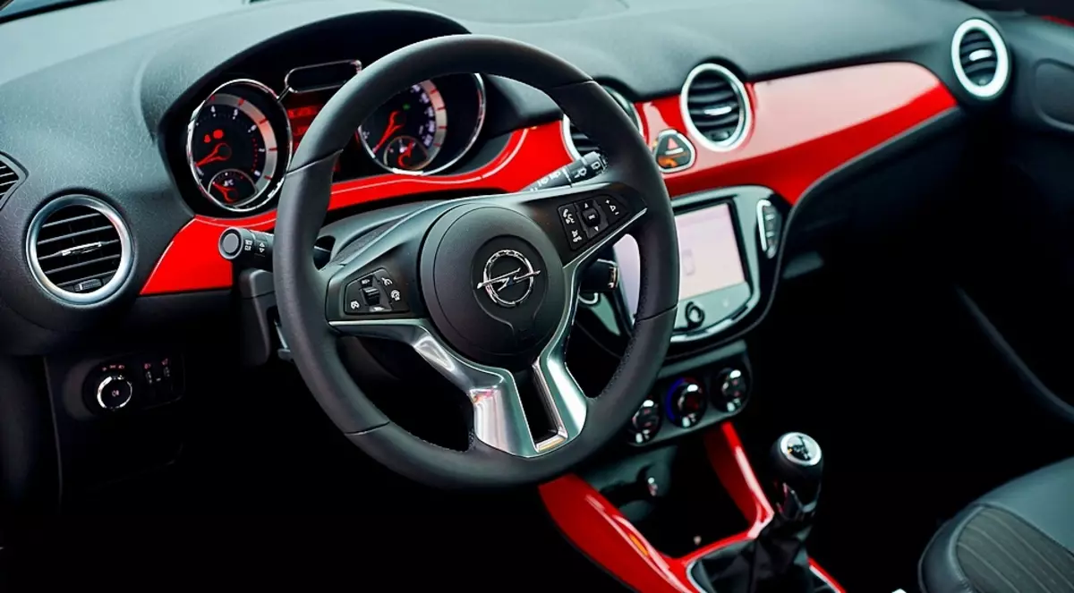 I-Test Drive Opel Adam: Impendulo Engahlelekile Presetarians 23856_37