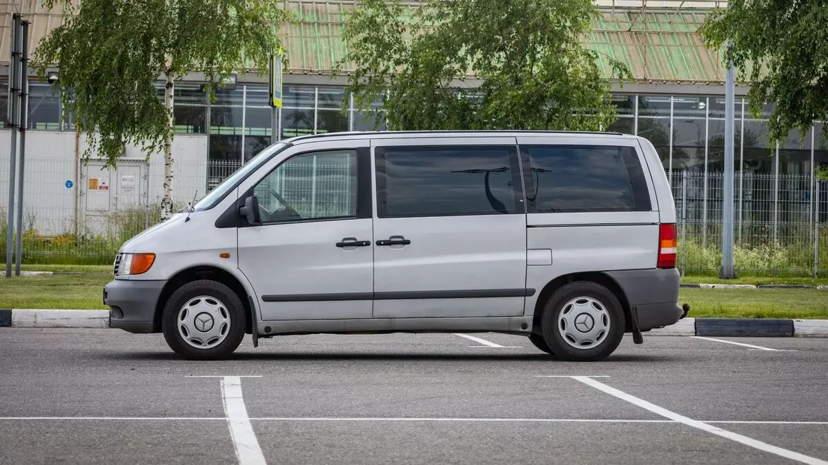 Mercedes Vito W638 med kjørelengde: kropp, salong, elektriker 23861_1