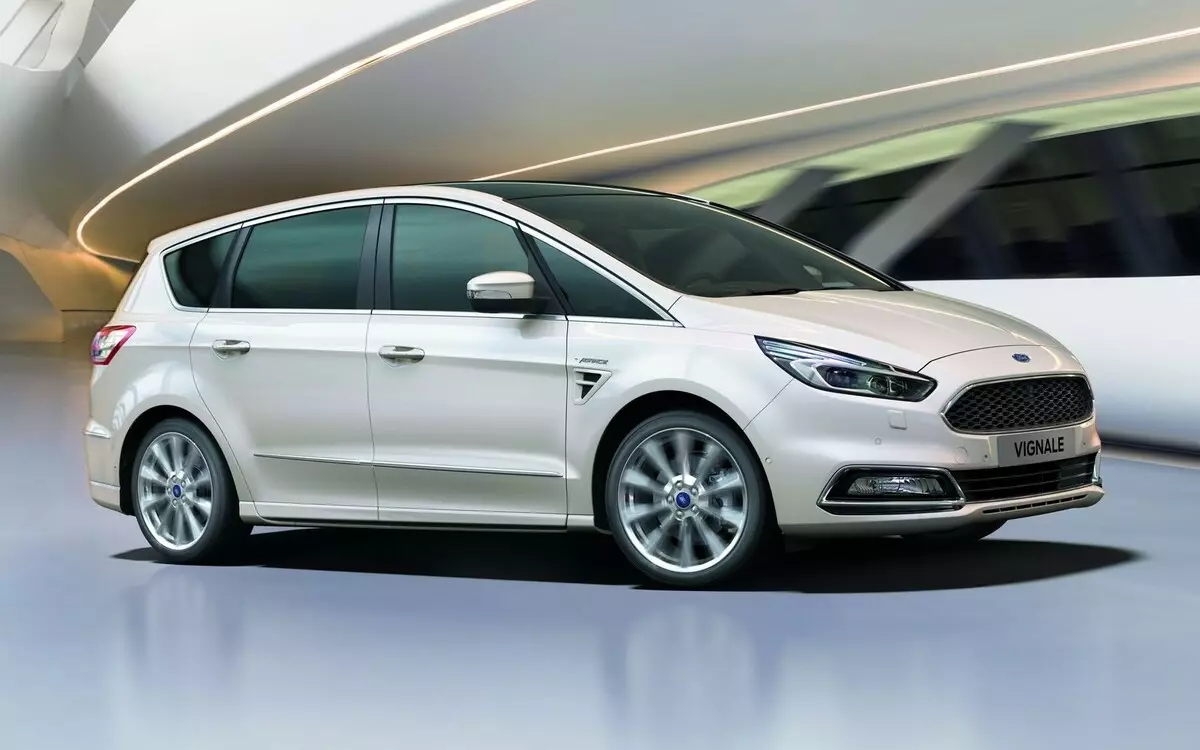 Actualizado Ford Galaxy y S-MAX: Último Guastrol? 23918_3