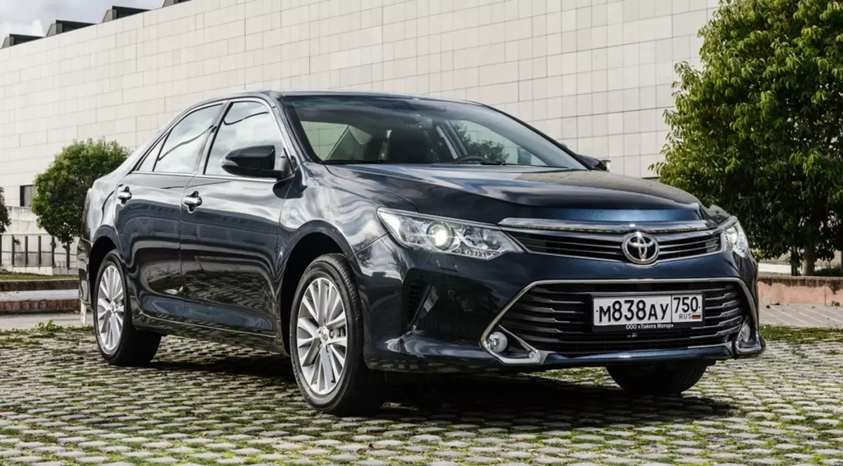 Toyota_camry_v6_2.jppeg.