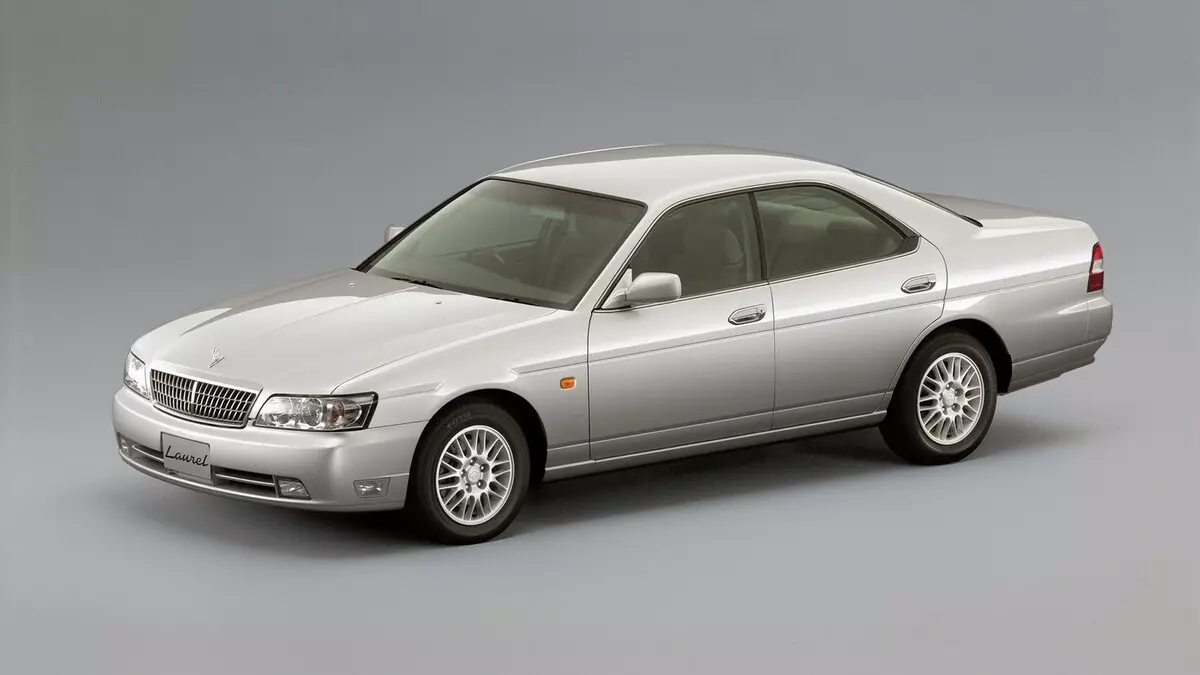 Nissan Teana J31 ერთად გარბენი: მეშვეობით კოროზიის 10 წლის და სუსტი უკანა შეჩერება 24037_10