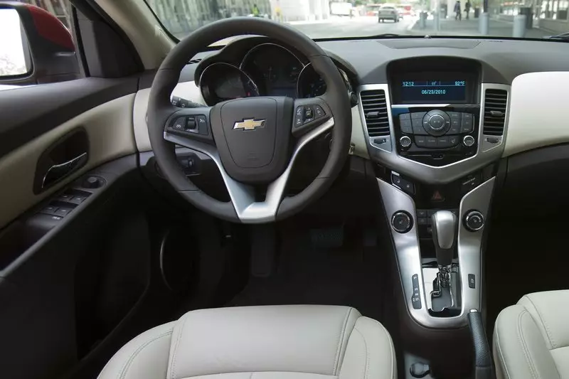 Chevrolet Cruze. Interior
