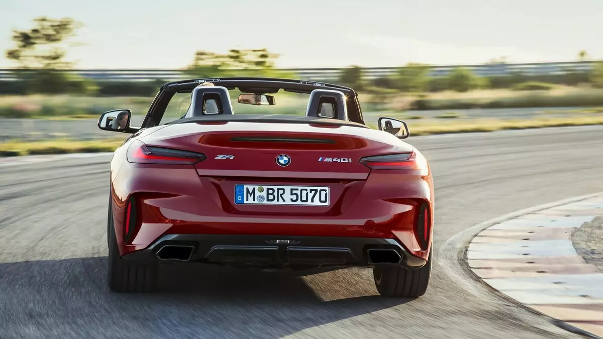 Oficiálne: BMW Z4 debutoval v špecifikácii prvého vydania 24075_8