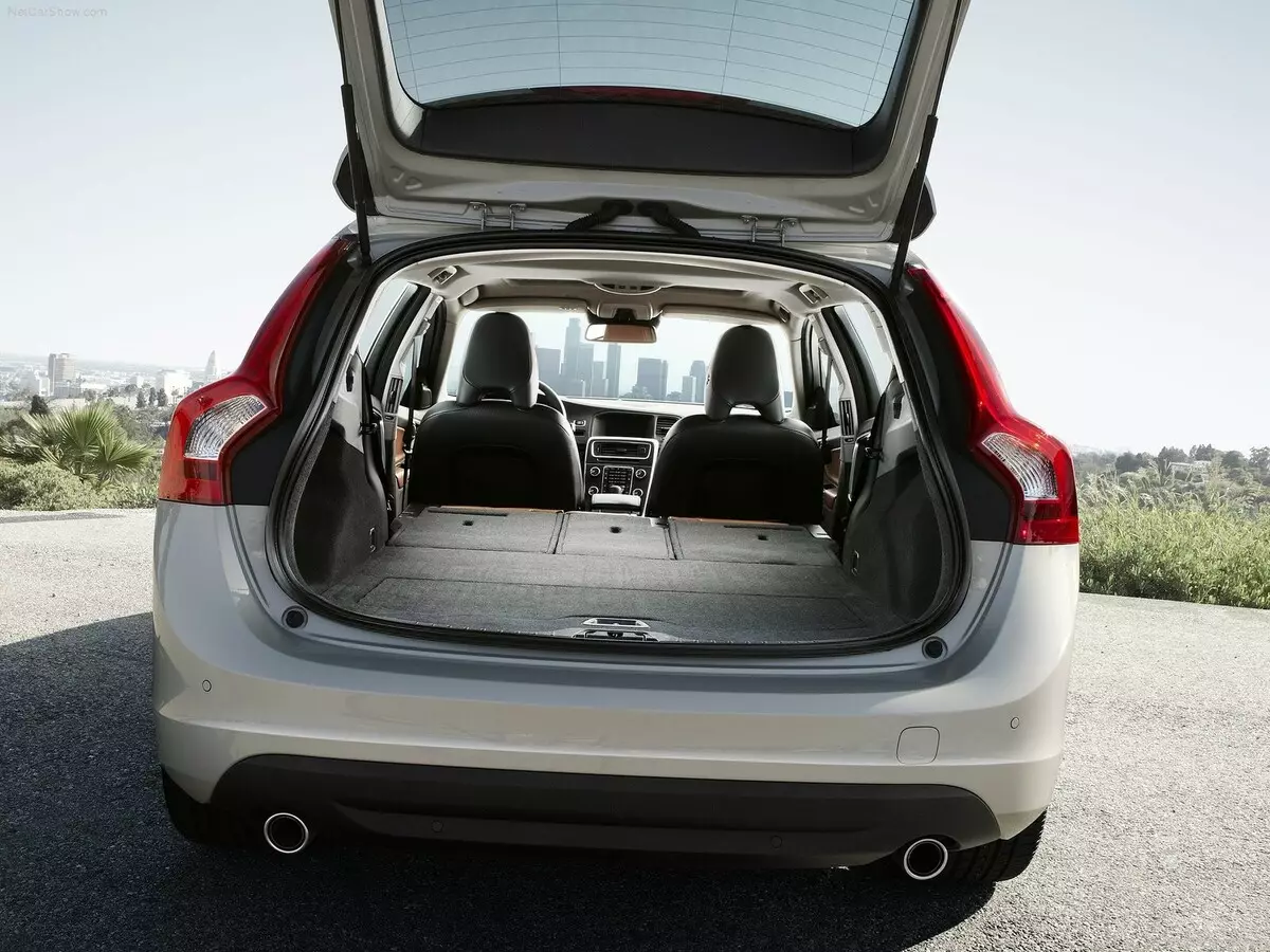 100,000 กม. พร้อม Volvo V60: ความล้มเหลวในการสวมใส่ระบบและการสวมใส่ซับ 24141_6