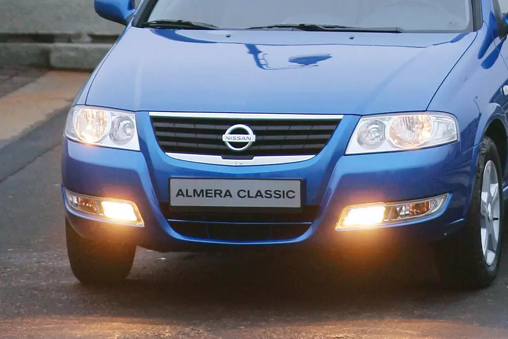 Nissan Classer Classic B10: Шарҳҳо, тарафдор ва муқобил 24142_2