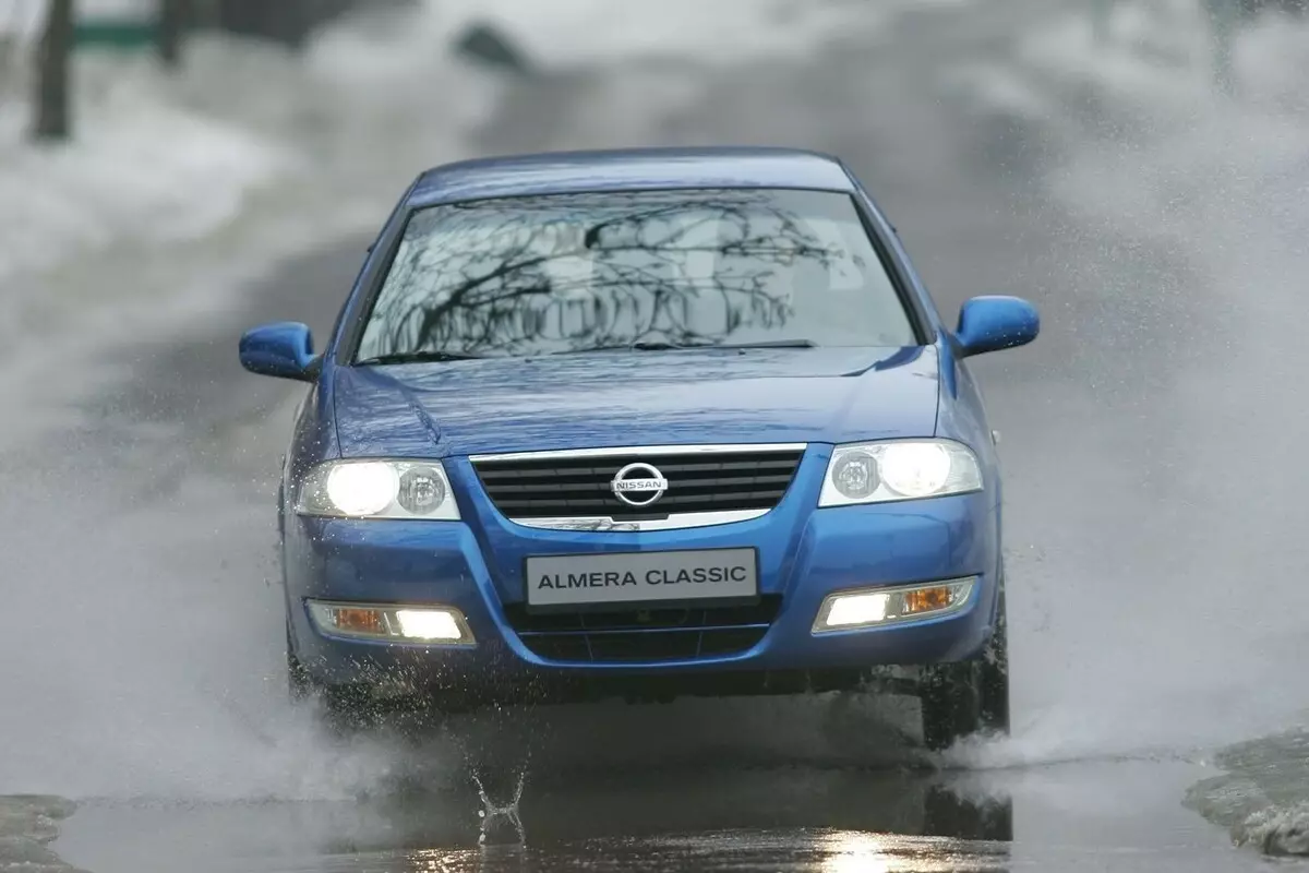 Nissan Almera Classic B10: Revisões, Prós e Contras 24142_8