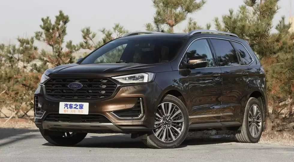 Ford EDGE crossover: Motherland - modest new clothes, abroad - shut-off salon