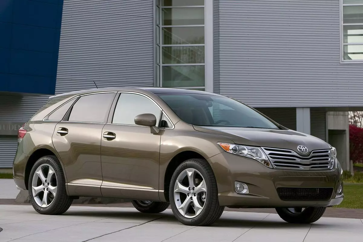 Toyota Venza: Review, Pros ary Cons 24213_11