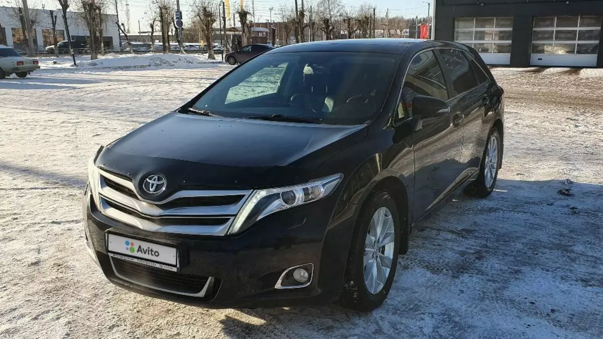 Αξίζει να αγοράσετε την Toyota Venza για 1,3 εκατομμύρια ρούβλια 24216_10