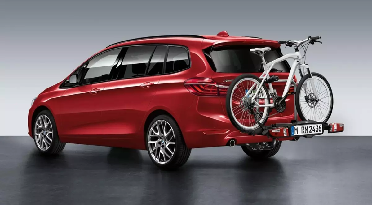 BMW memperkenalkan tujuh premium pertama di dunia 2422_2