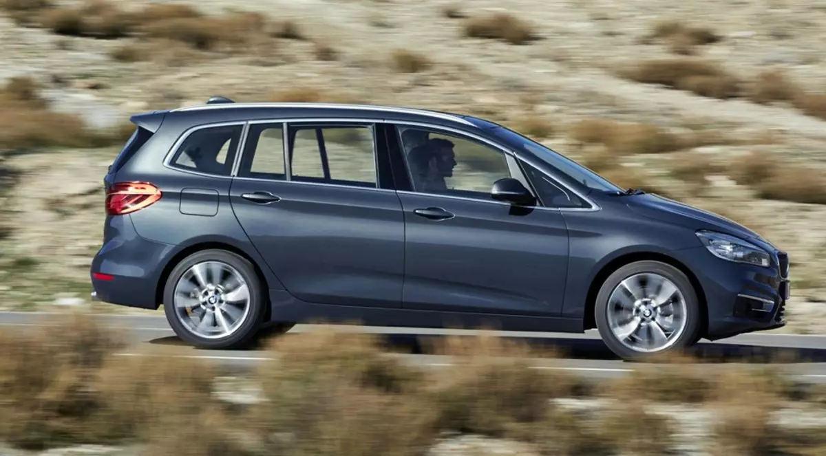 BMW memperkenalkan tujuh premium pertama di dunia 2422_5