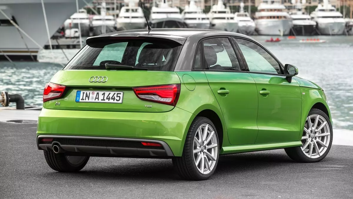 Audi osoitti uuden teaserin uuden A1: n 24319_3