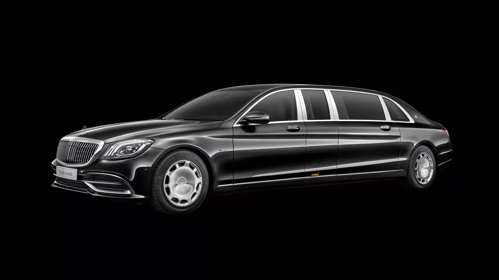 Barcode iheruka: Yavuguruye Mercedes-Maybach Pullman 24349_1