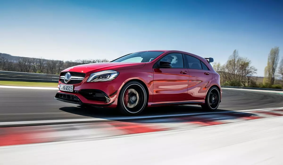 MERCEDES-AMG bereidt de krachtigste versie van de geladen Hotheat A45 voor 24387_1