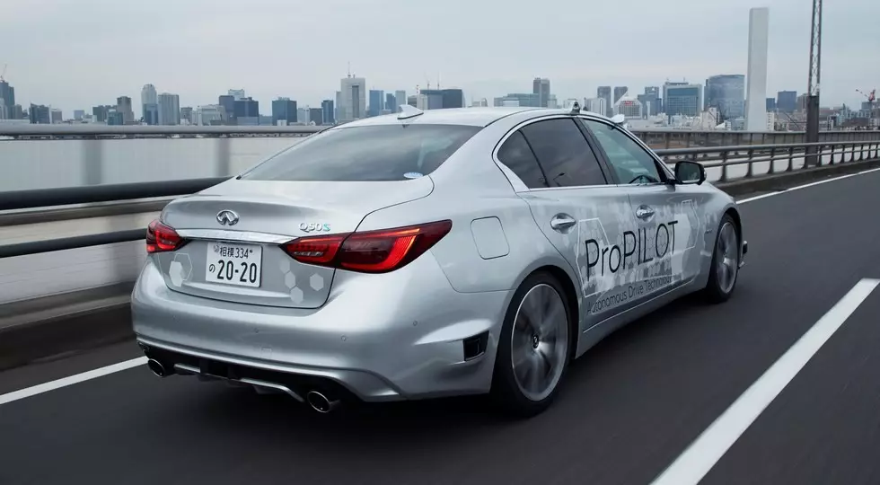 Nissan a adus o mașină complet autonomă străzilor din Tokyo 24403_4