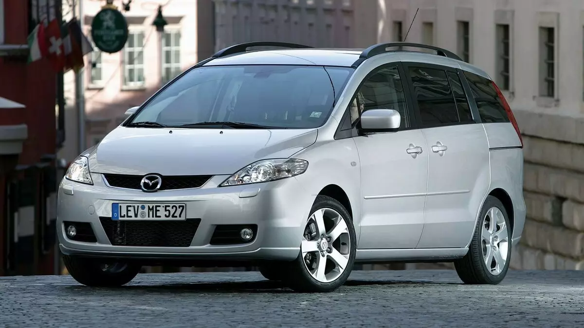 5 סיבות לאהוב ולשנוא את Mazda5 24532_9