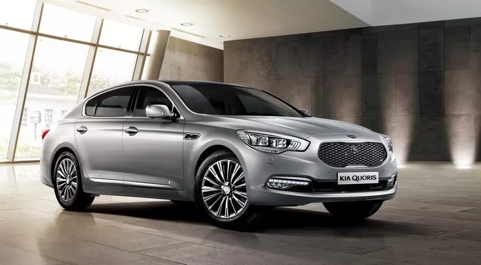 Sedan Kia Quoris Cenhedlaeth Newydd: Llun swyddogol cyntaf 24594_6