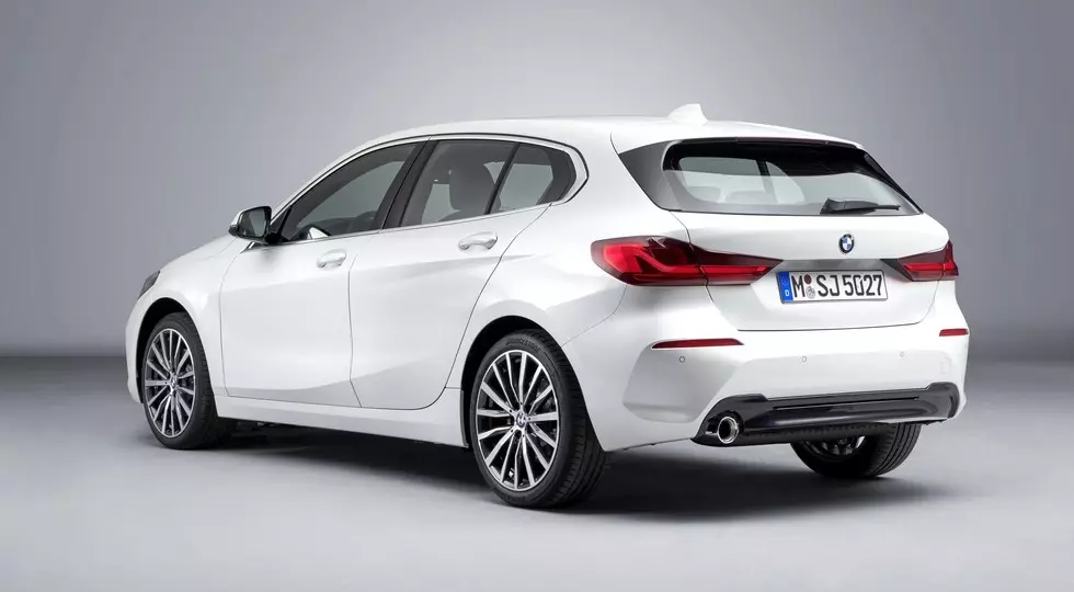 Neue BMW 1-Serie: Jetzt mit dem Vorderradantrieb und der M-Version ist schwächer geworden 24620_4