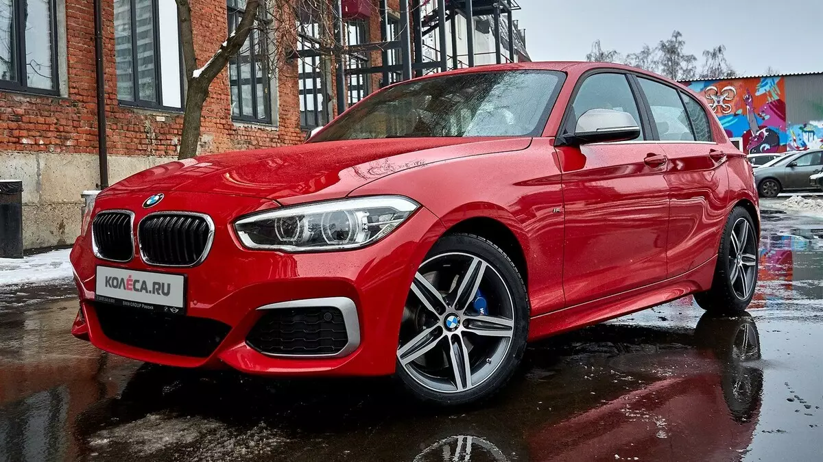 BMW_M140I_038 ។