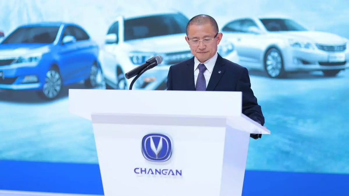 На фото: Ан Ксіанлінг, заступник гендиректора Changan International