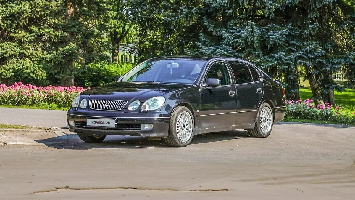 Lexus GS 300 II Երեք եռամսյակ (3)