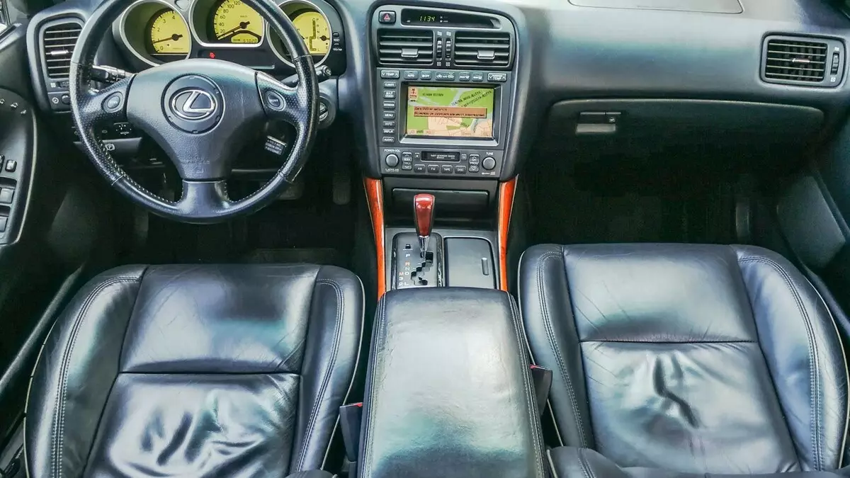 Deviņi sadarbības gadi: Lexus GS 300 II 24733_7