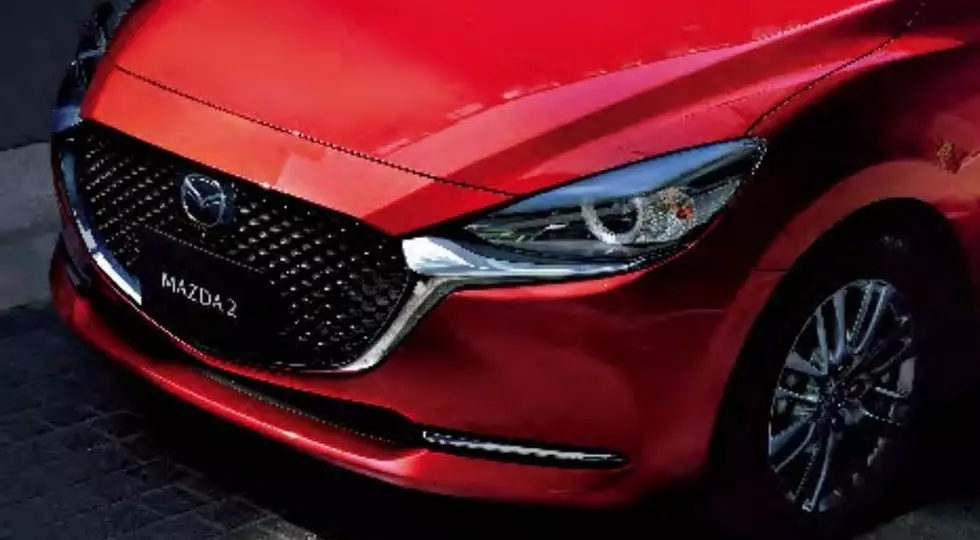 Nejlevnější Mazda nyní vypadá jako starší modely značky 24792_1