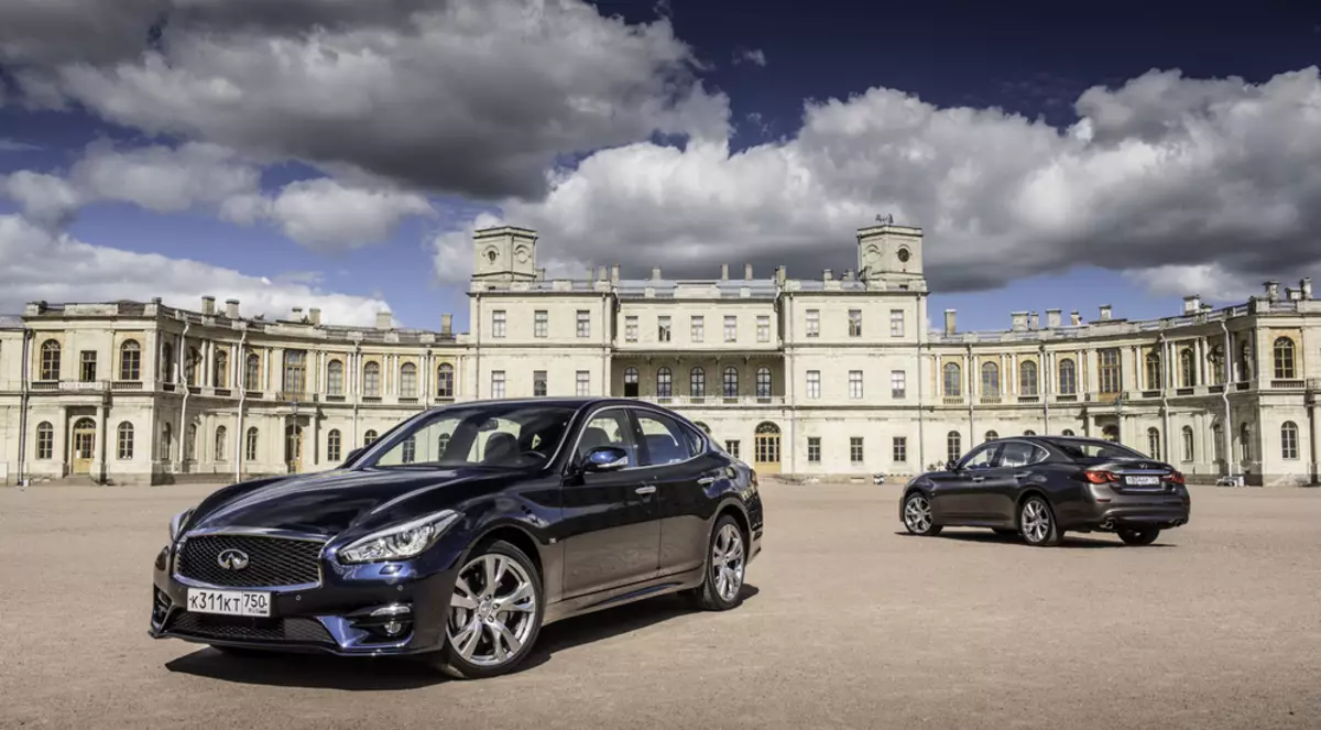 Тест драйв актуализира Infiniti Q70: мек дори на 20 инча 24878_1