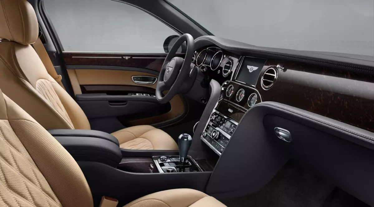 Gi-update ni Bentley Mulanne: Ang sedan nagpakita nga 