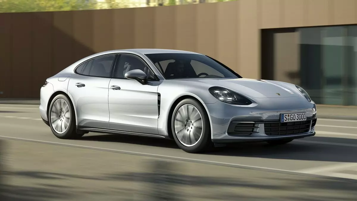 Porsche Panamera (971) '2016-N.V.