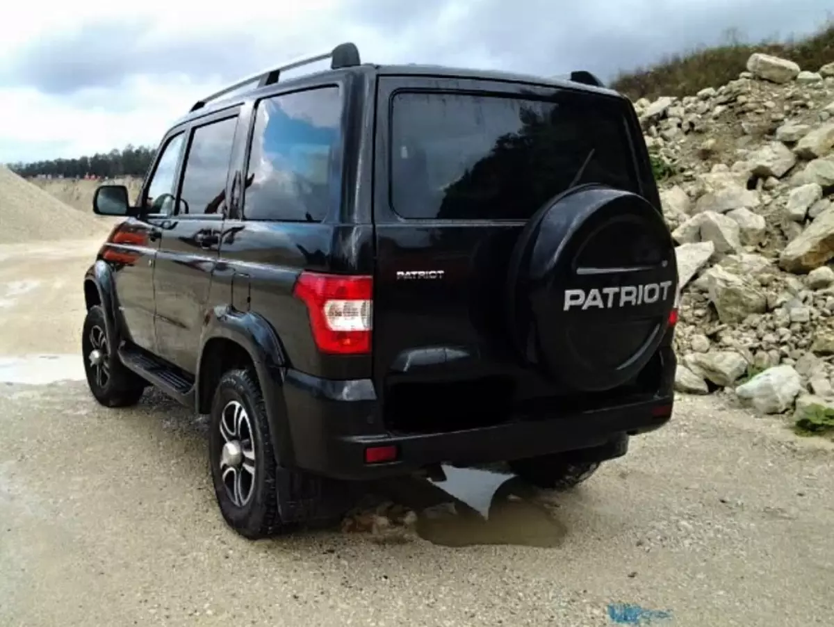 Uaz-patriot2014_.jpg.