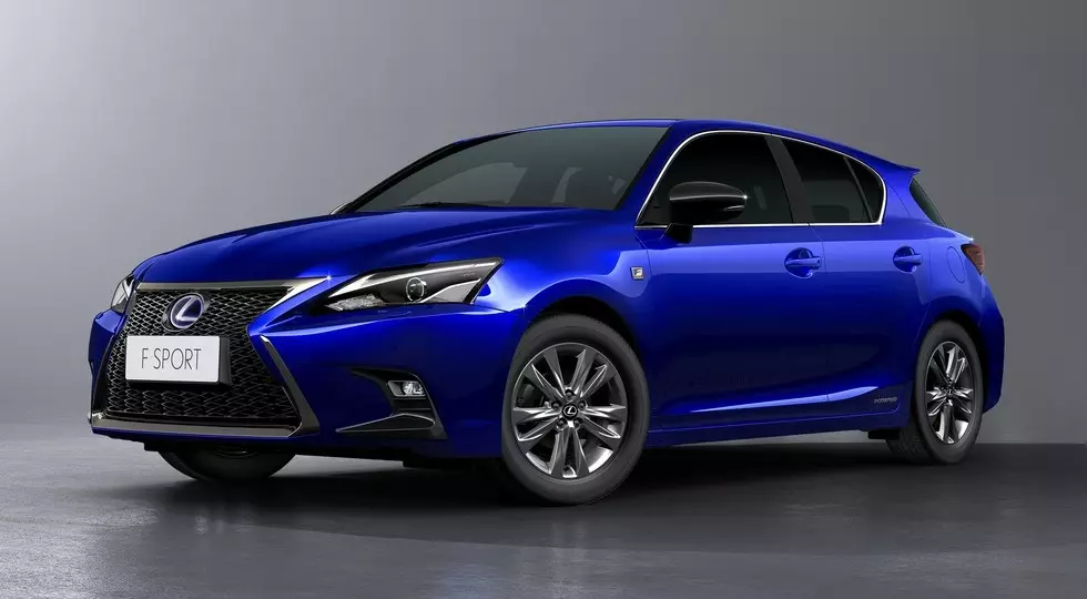 Before selling: Lexus updated CT 200h hatchback 25005_7
