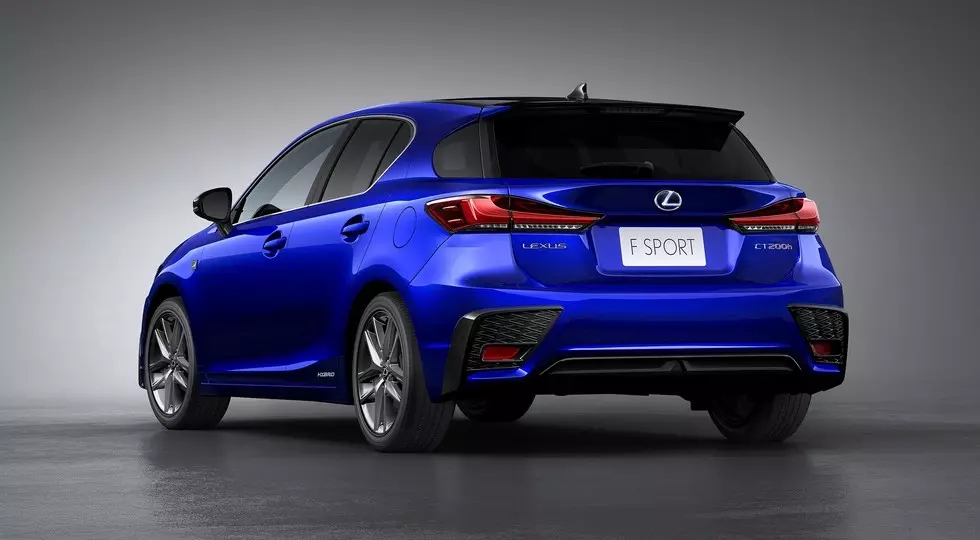 Before selling: Lexus updated CT 200h hatchback 25005_9
