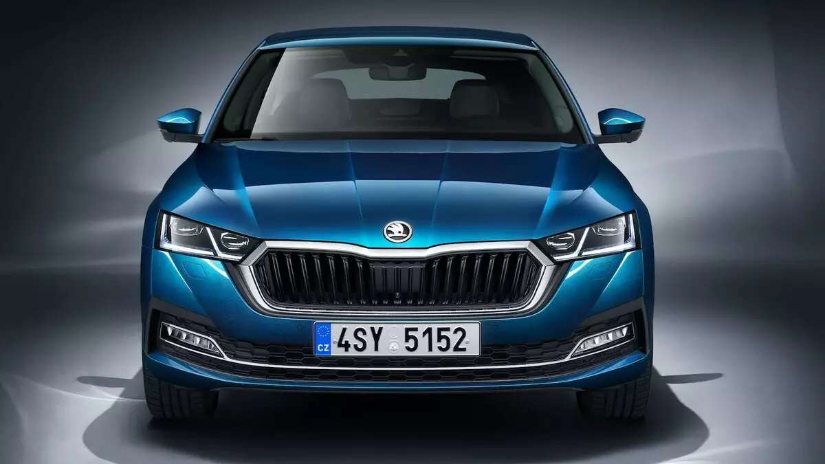 New SKODA Octavia: ບໍ່ມີຄວາມແປກໃຈ, ບໍ່ມີແລະຄວາມສຸກ 25019_27