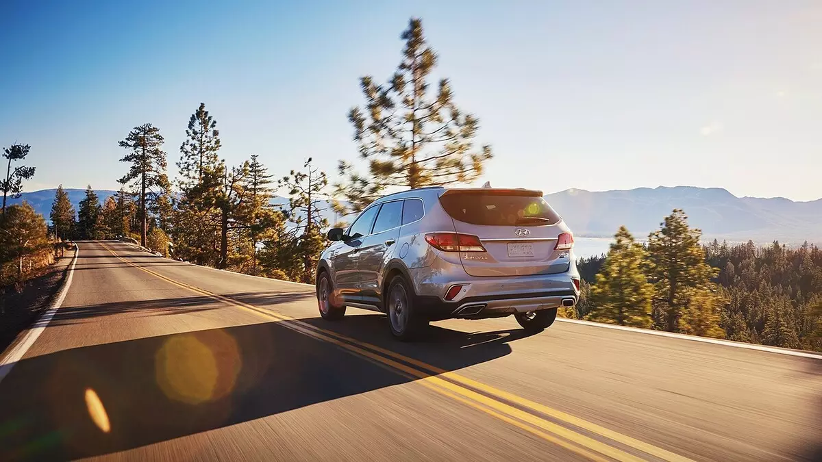 Hyundai Santa Fe Crossover se metió en filas de los autos más seguros 25045_3